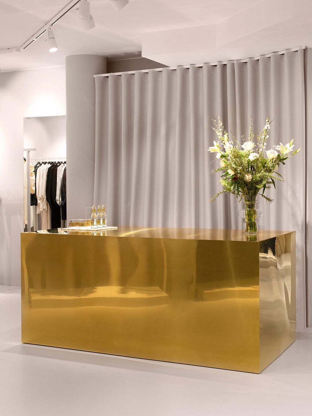 Brick-and-mortar stores – My o My